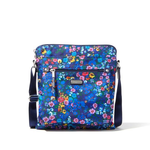 Baggallini | Bags | Baggallini Go Bagg Crossbody Bag With Rfid Wristlet ...